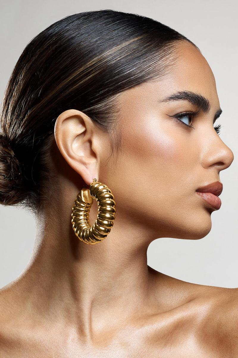 Rialta Gold Ribbed Chunky Hoop Earrings – Club L London - CA